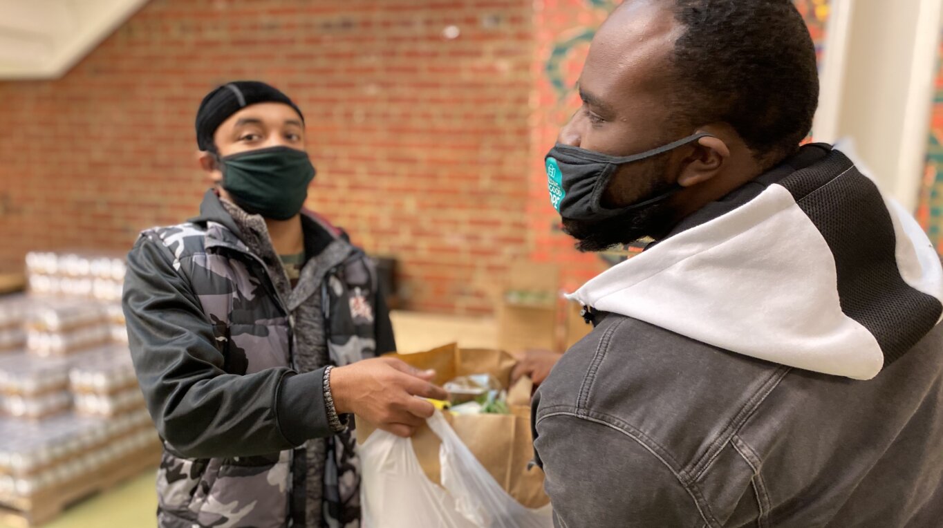 Growing healthy food in cities: These organizations are tackling food ...